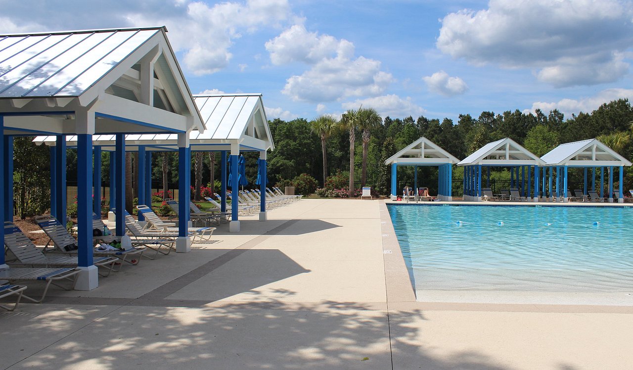 Amenities - ThePondsSCResidents